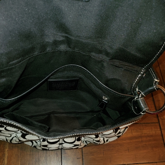 Coach | Bags | Coach F523 Soho Buckle Flap Shoulder Bag | Poshmark